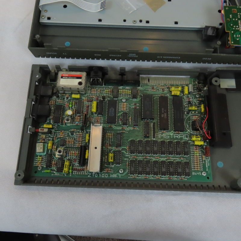 Sinclair Spectrum +2 128K